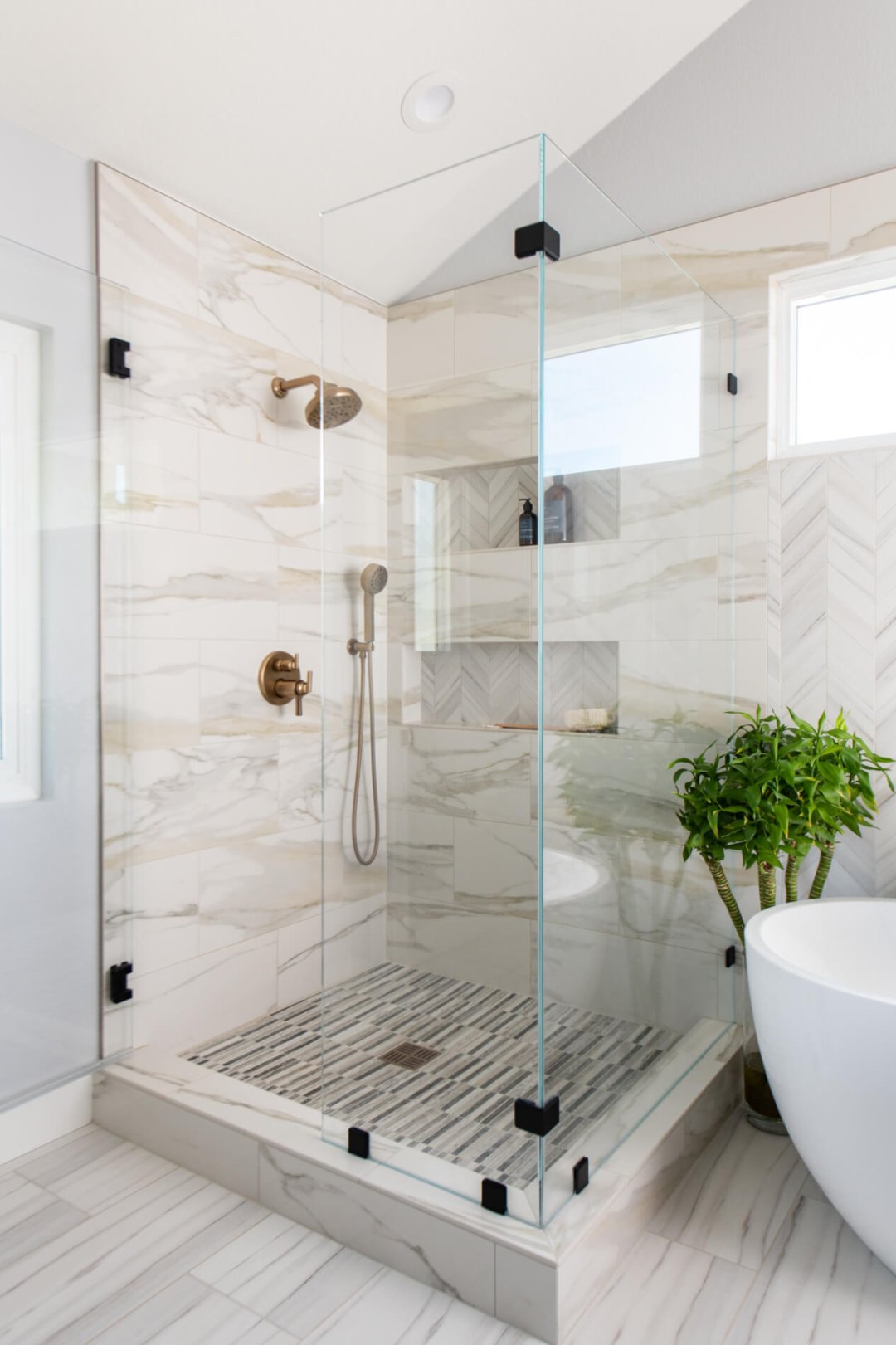 6 Walk in Shower Remodeling Ideas to Elevate Your Bathroom
